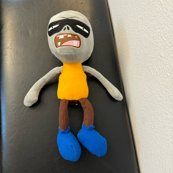 Toys | Plants Vs Zombies Robber Figure Plush W Suction Baby Stuffed Toy ...